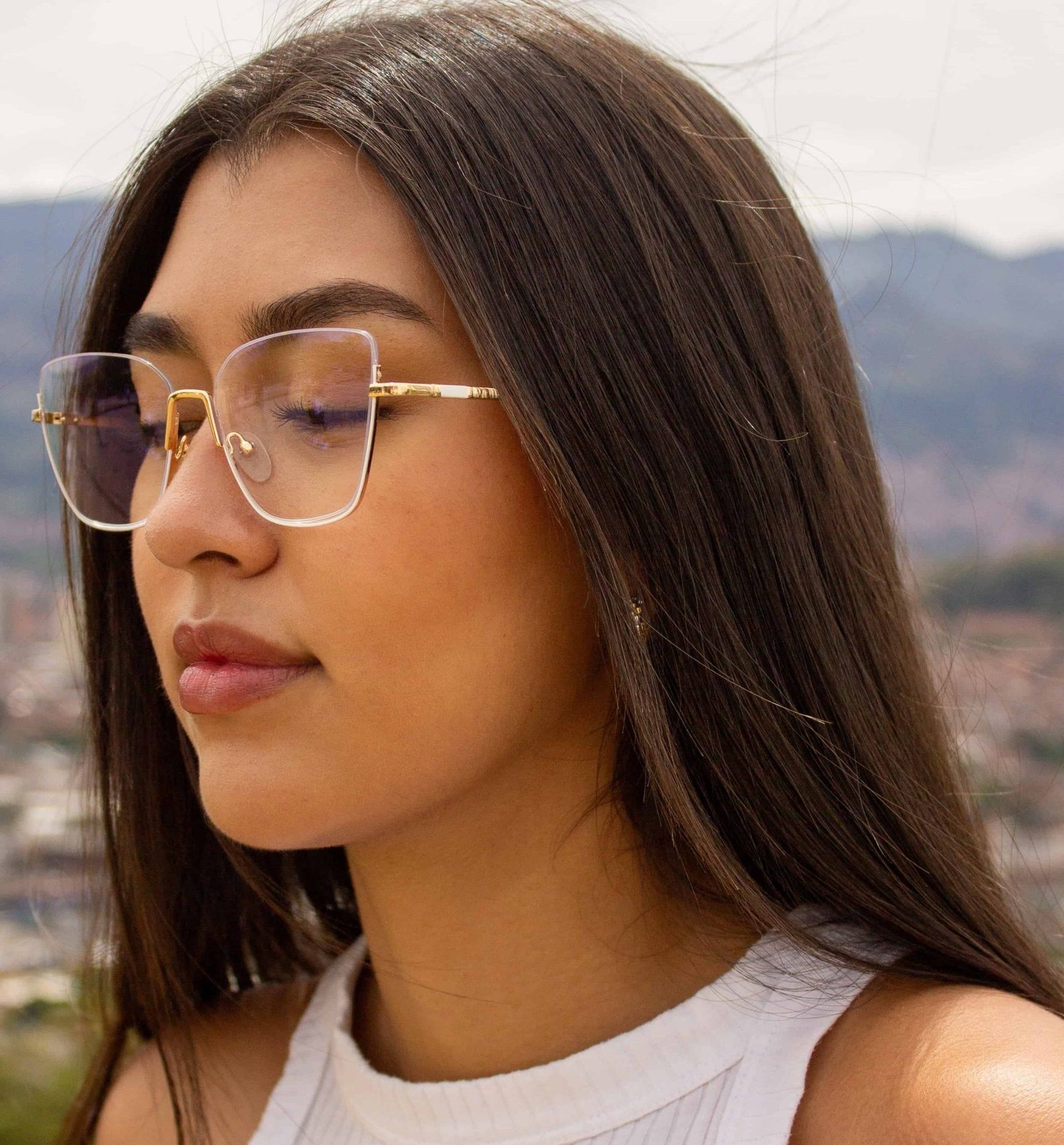 Montura de Gafas de Mujer Blanca - ÓPTICA MEDELLÍN